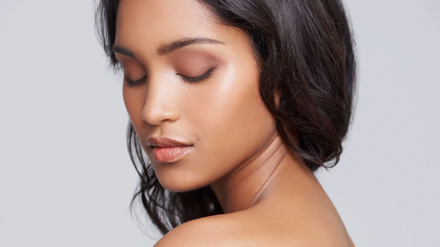 The Trans Feminine Glow Up Era: Beauty Secrets of the Gender Transition ...